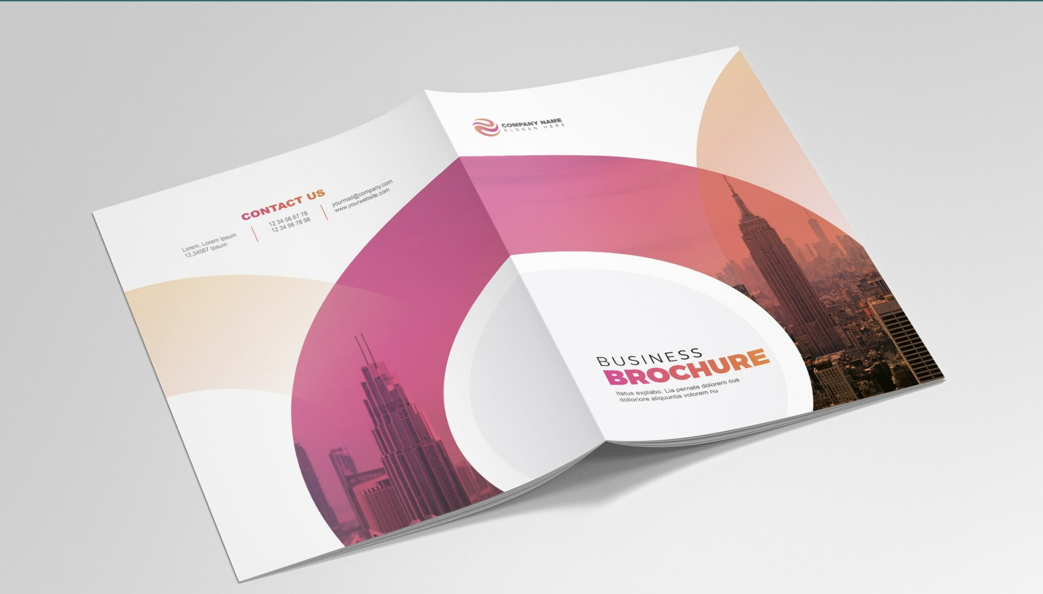 20+ Template & Contoh Desain Brosur Real Estat Kreatif - desainae.com